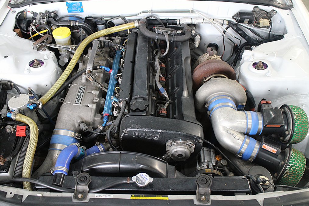 [Sold]TS BNR32 GT-R White – TOPSECRET