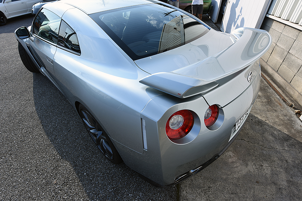 [Sold]R35 Silver Basic #1 – TOPSECRET