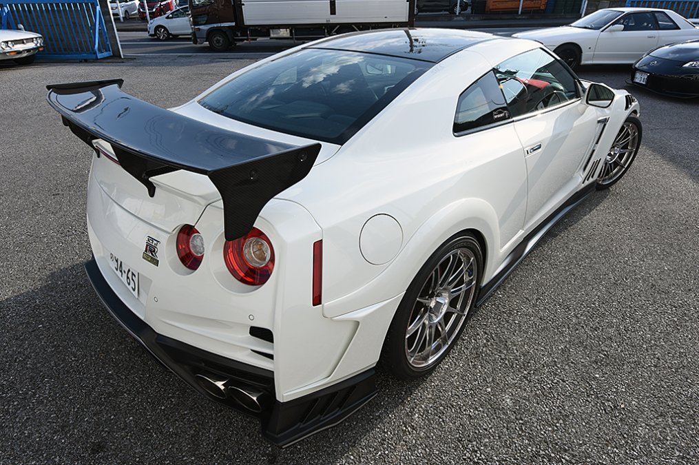 [Sold]TS R35 SN Edition White #1 Tokyo Auto Salon Show Car – TOPSECRET