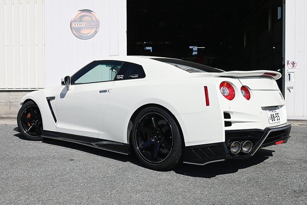 [Sold]TS R35 SN Edition White #2 Flat Rear Wing – TOPSECRET
