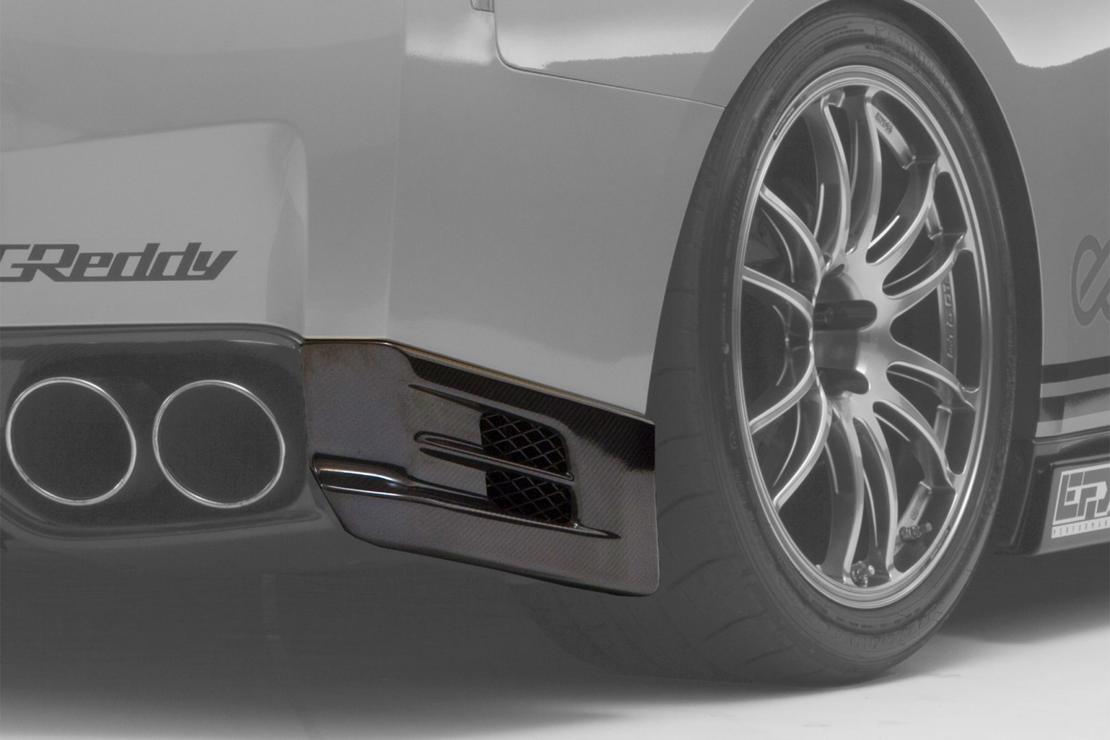 R35 リヤサイドディフューザー – TOPSECRET
