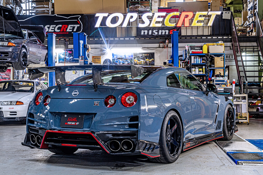 [SOLD]TOP SECRET GT-R MY12 For TRACK PACK – TOPSECRET