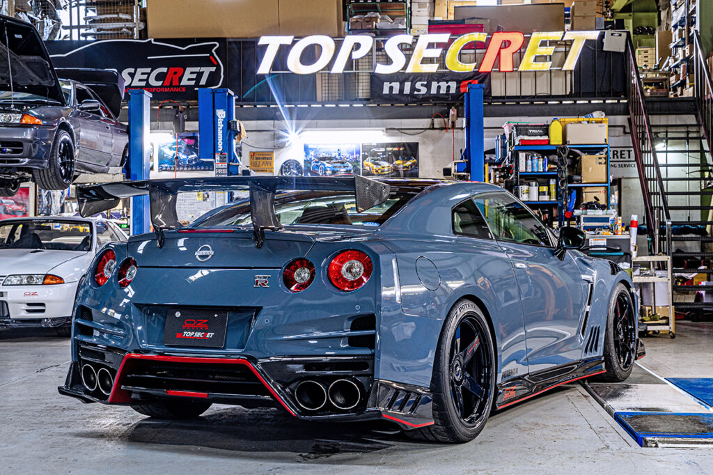 [SOLD]TOP SECRET GT-R MY12 For TRACK PACK – TOPSECRET